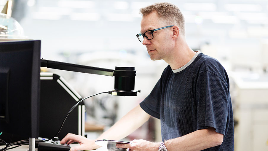 What's the best microscope for electronics repair? | TAGARNO